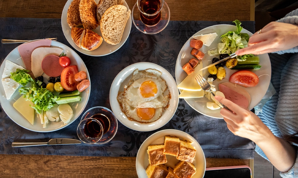 Restaurant De Haagsche Beek, Ontbijt bij Restaurant De Haagsche Beek ...